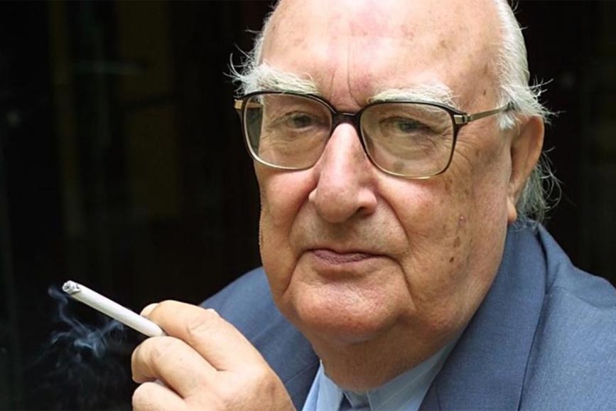Andrea Camilleri è morto: addio al papà di Montalbano Andrea Camilleri è morto: addio al papà di Montalbano